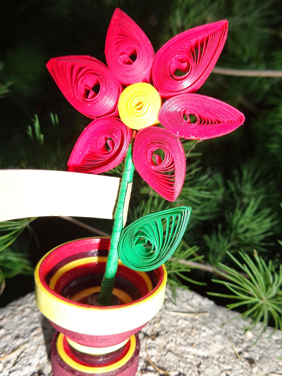 SD's Creations: Quilled Miniature Flower Pots