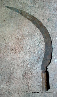 MONCOFA Y SUS TRADICIONES: ACTIVIDAD AGRICOLA, LA HOZ "CORBELLA"