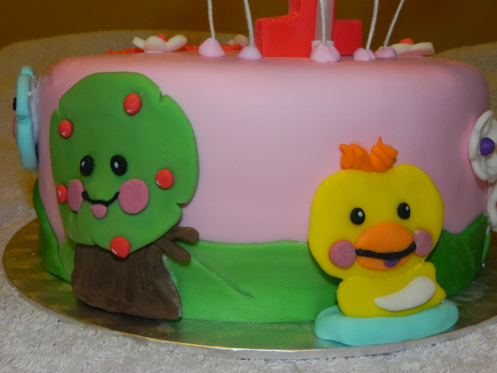 Andréa Koyama Cake Designer: 1st Birthday CAKE !! Happy Sunny Day