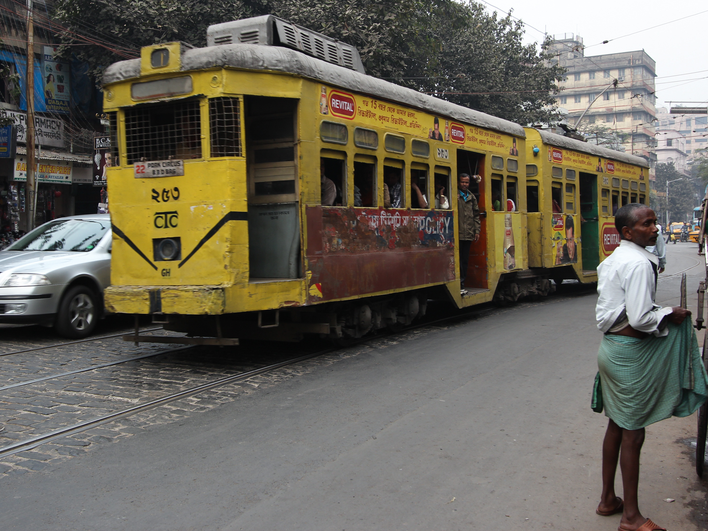 Hello Talalay: Seeing The Street Cars In Kolkata