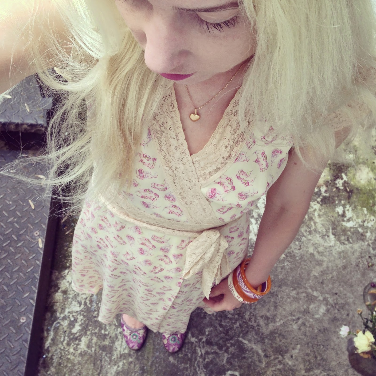 Alice in Wonderland: Meet Angel Violette