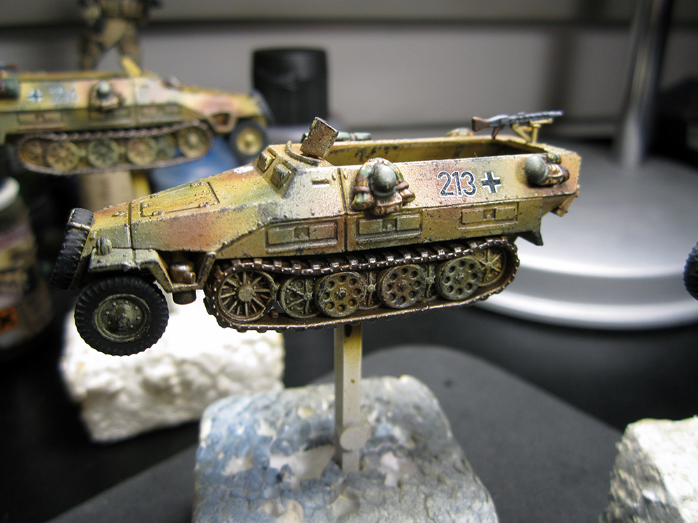 Panzer March!: Halftrack 251D Platoon - Plastic Soldier Company - WW2V15007
