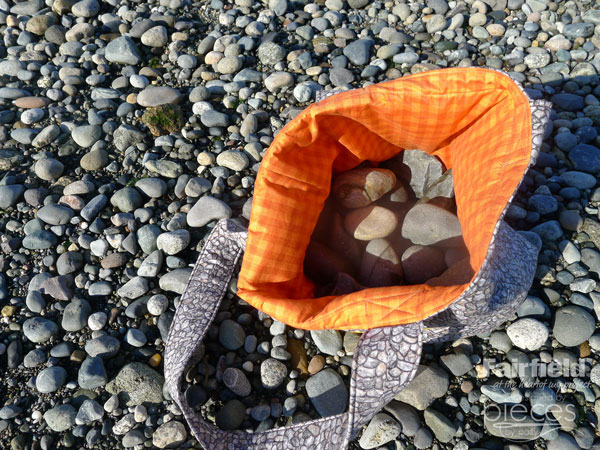 Pieces by Polly: The Carry-It-All Bag - DIY Reinforced Tote Bag Tutorial