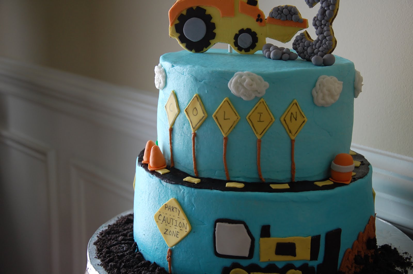Angela Barton's Cakes: Caution: Birthday Party Ahead!