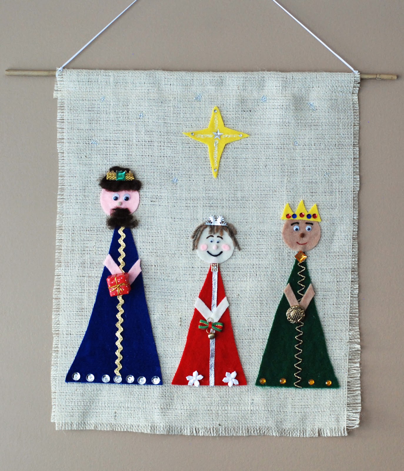 that artist woman: "We Three Kings" Banner