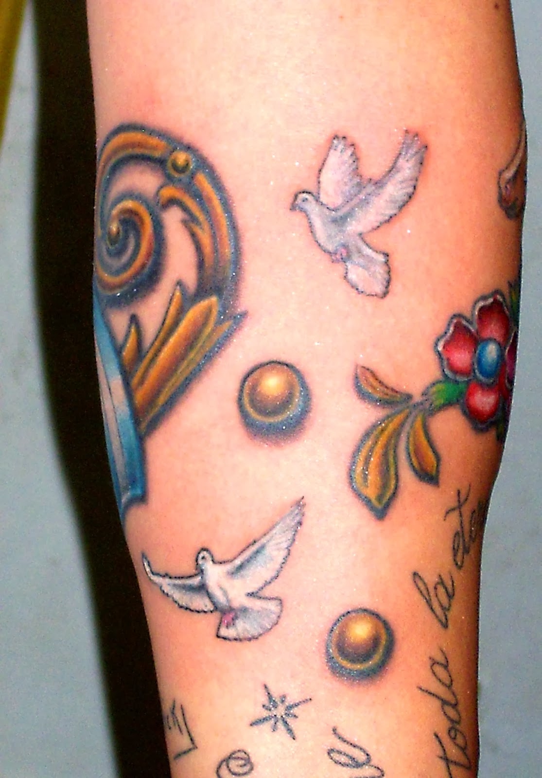 TATUAJES L.F.A.: TATUAJE Fileteado Porteño