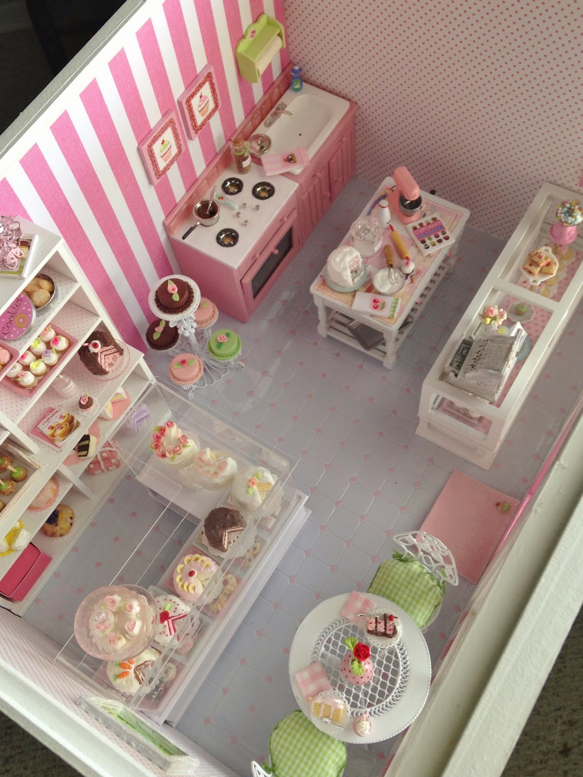 Little Things By Anna: The Mini Bakery