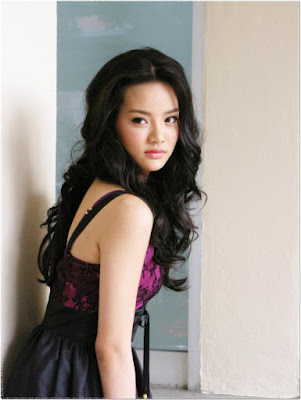 Model Iklan Shampo Clear Terbaru - Nichari Chokprajakchat - FELIXXUBSTOR