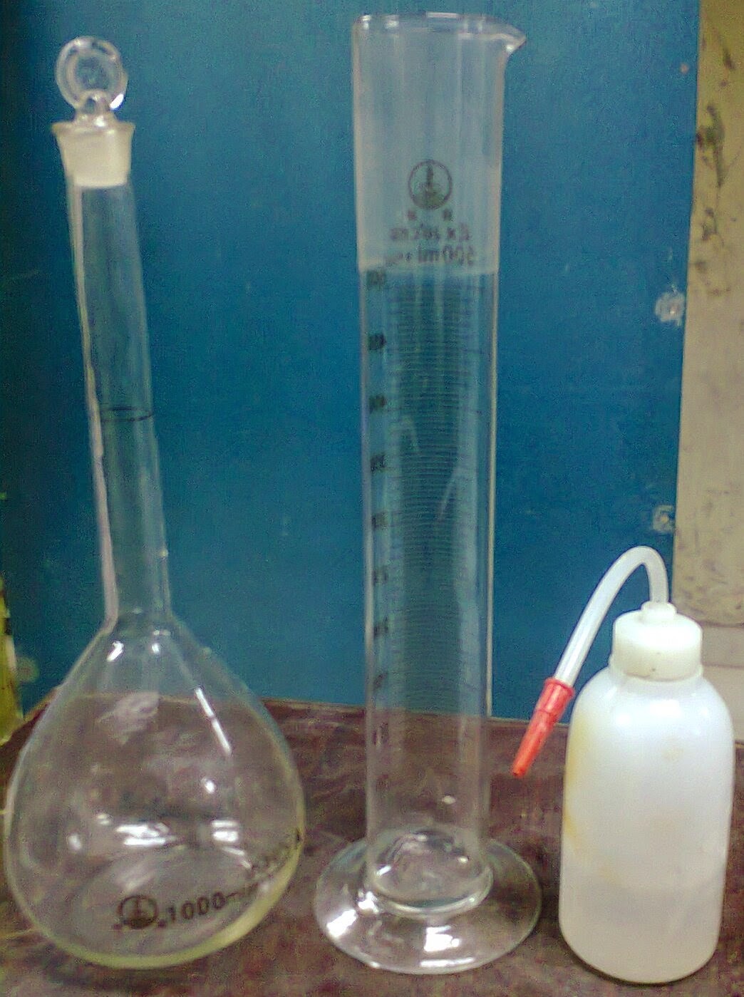 Specific gravity and absorption capacity of fine and coarse aggregate ...