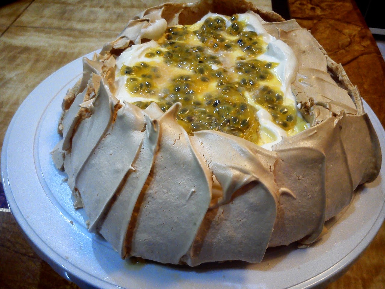 sarguna's fantabulous kitchen: Chocolate Passion Fruit Pavlova