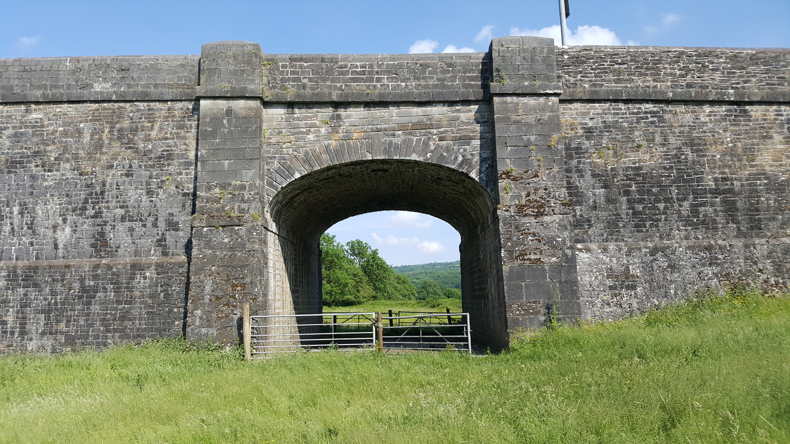 The Happy Pontist: Welsh Bridges: 14. Llandeilo Bridge