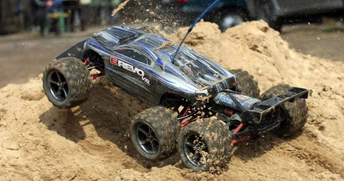 RC IT Music Photo Video: Traxxas E-Revo 6x6