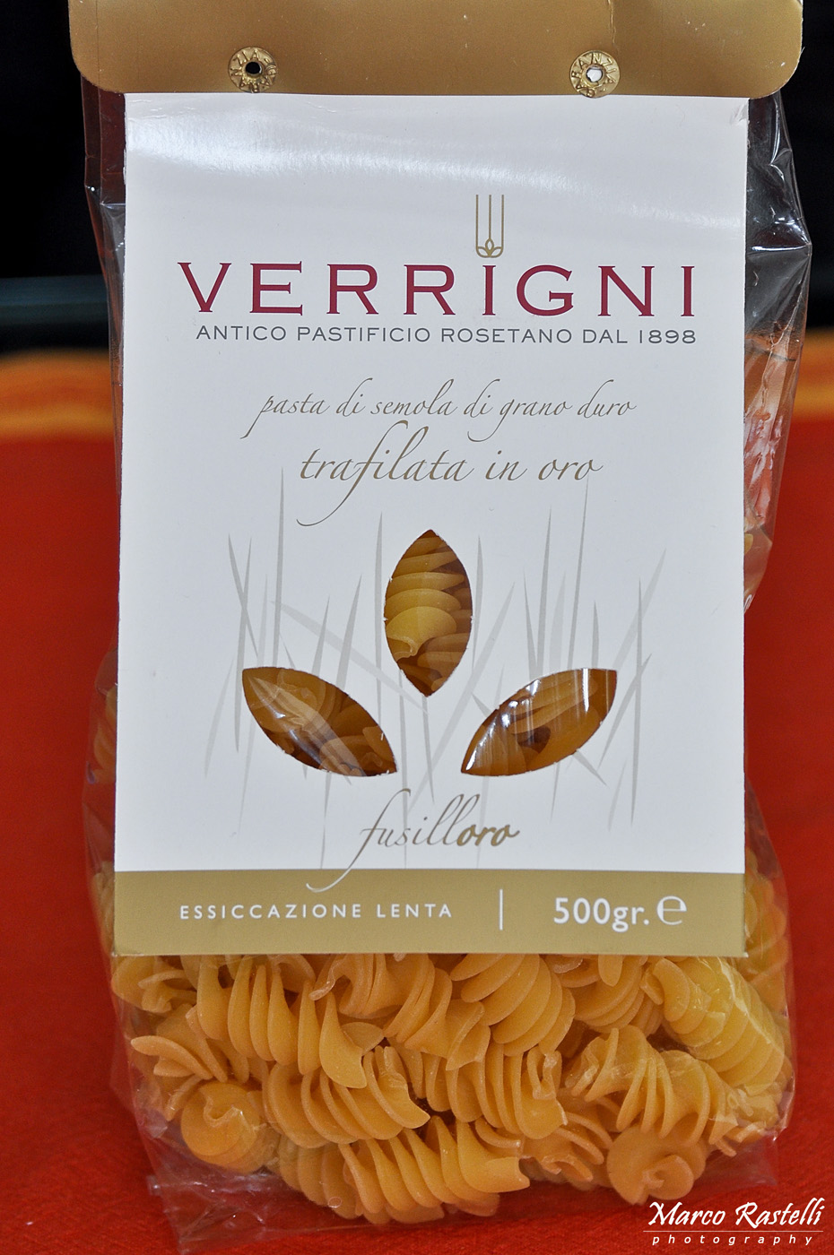 a tavola insieme: Fusilli con salsicce e funghi porcini