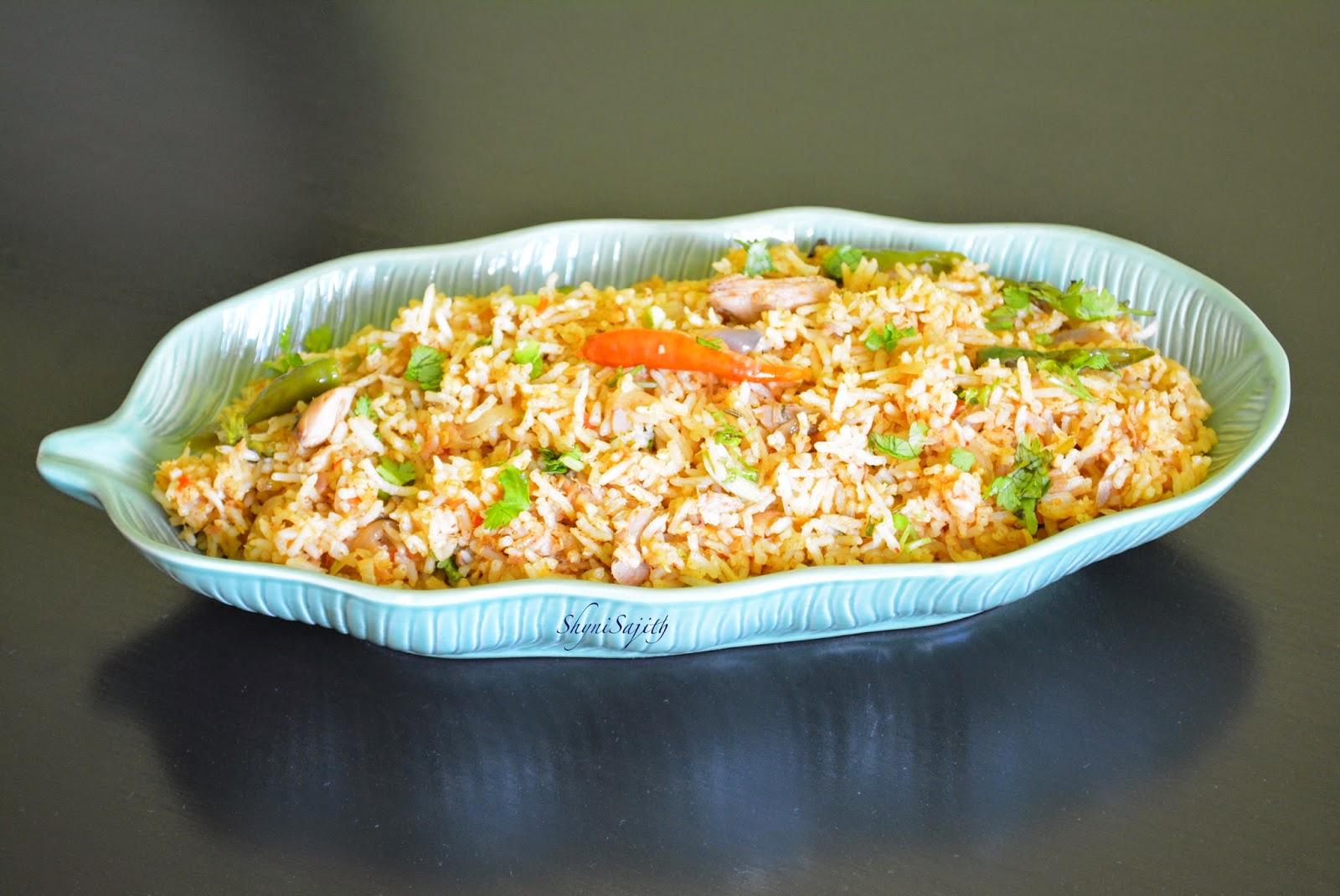 My Cooking Experiments.........: Chilli Tuna Rice