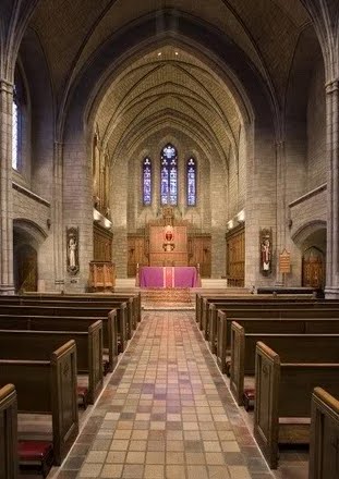 Aún Estamos Vivos: Sacred Interiors