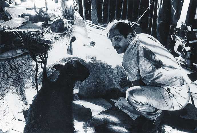 Hablas De Todo Un Poco...: Carlos Mayolo, El Francis Ford Coppola Criollo