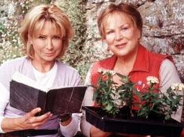 Rosemary and Thyme (2003-2007)