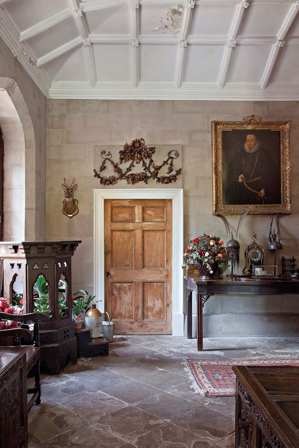 Mix and Chic: Book review- The English Country House!