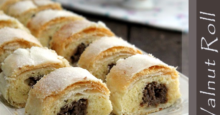 Многолистно руло с кексов и орехов пълнеж