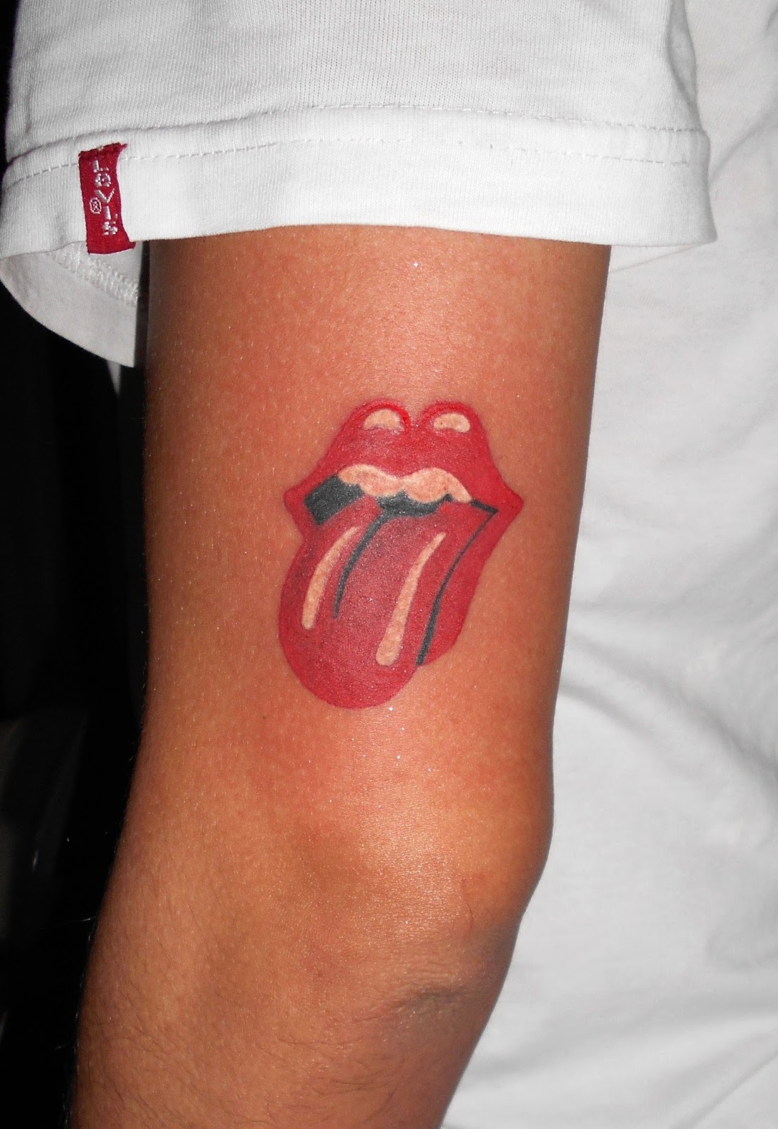 TATUAJES L.F.A.: TATUAJE LENGUA ROLLING STONES