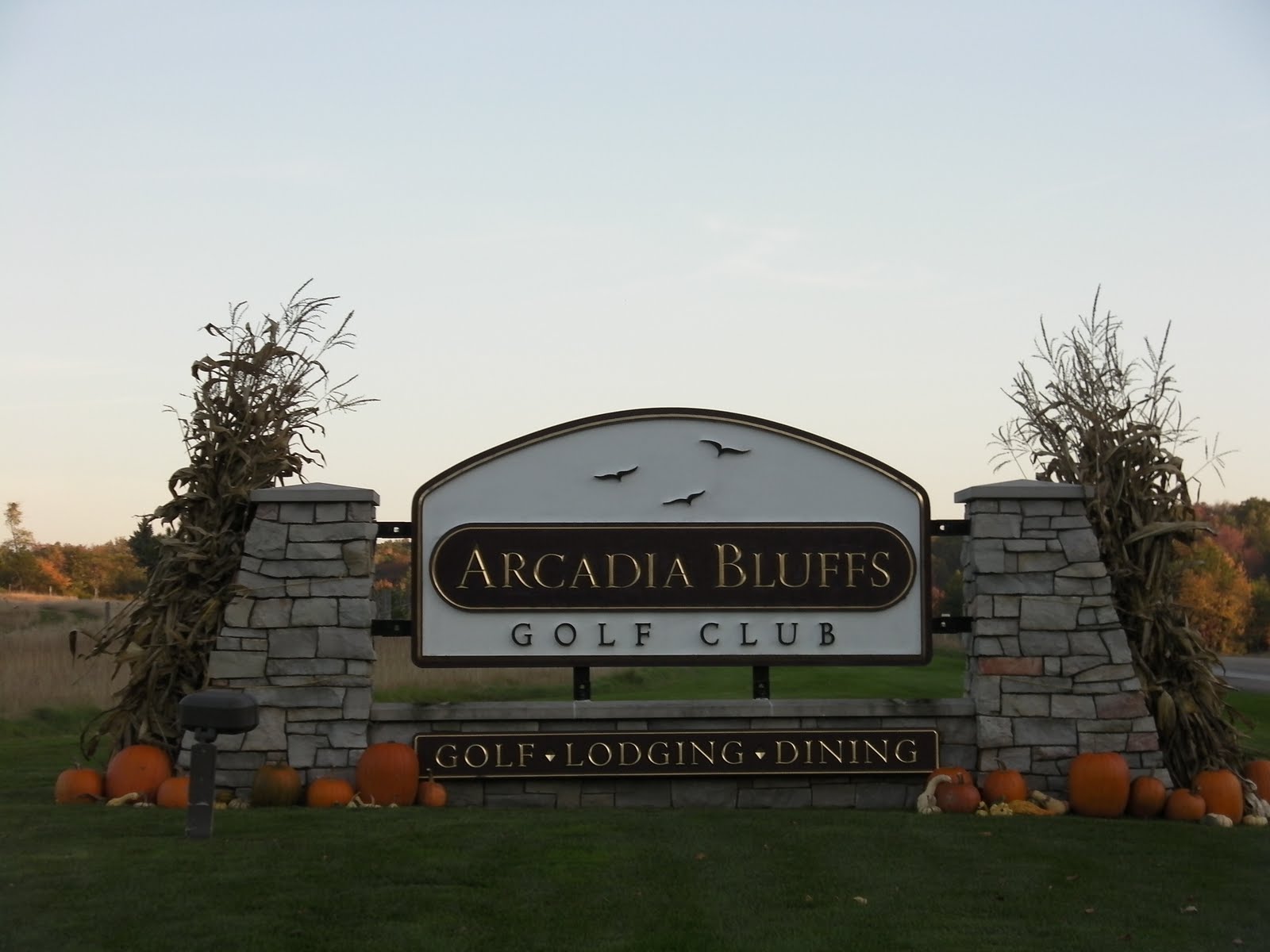 Golf Course and Equipment Reviews: Arcadia Bluffs (Arcadia, MI) Course ...