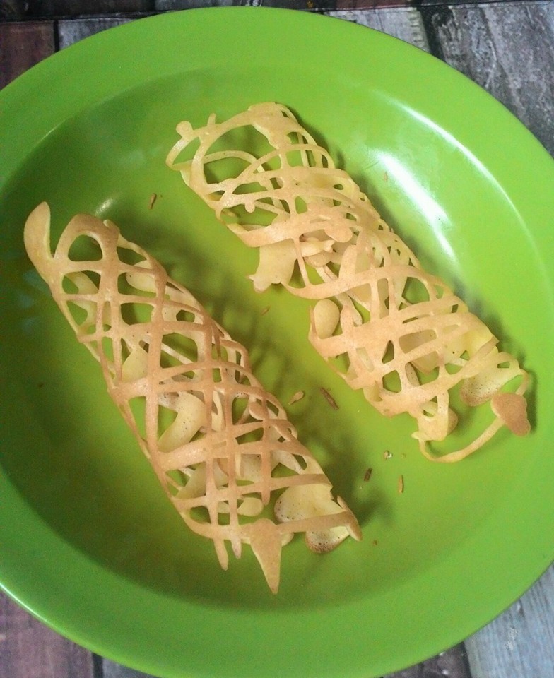 Resep Emak: Resep Kue Sarang Laba-Laba Gulung