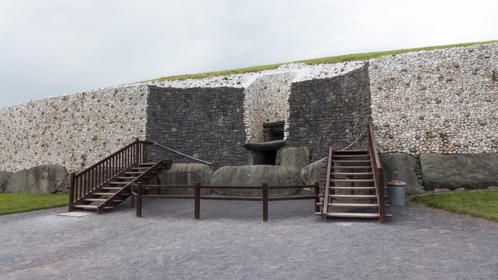 A Backpacker's Life: The Newgrange and Knowth Passage Tombs
