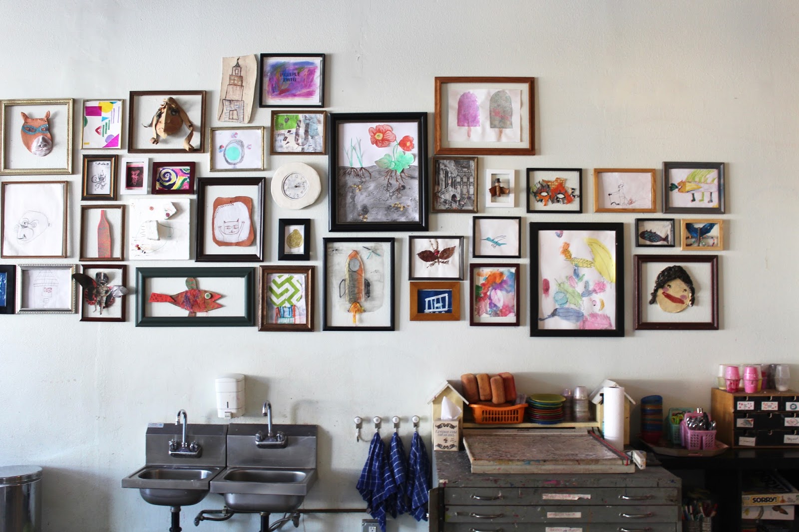 Purple Twig: Displaying Artworks