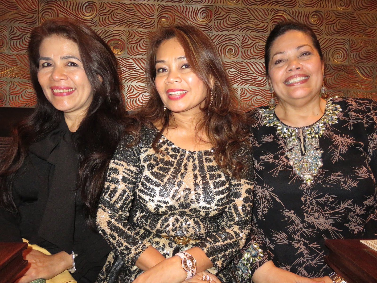 Kee Hua Chee Live!: KIMBERLY LEE AND VIRGINIA LIM CELEBRATED THEIR ...