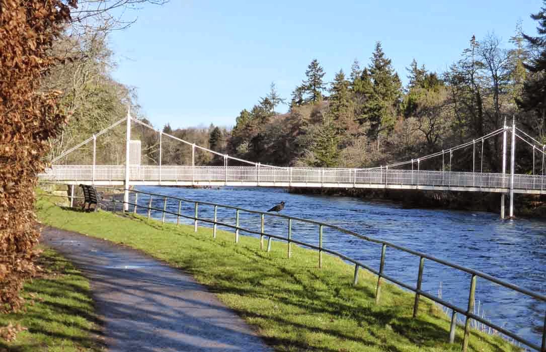Alex and Bob`s Blue Sky Scotland: Northern Gothic. Inverness.Ness islands.