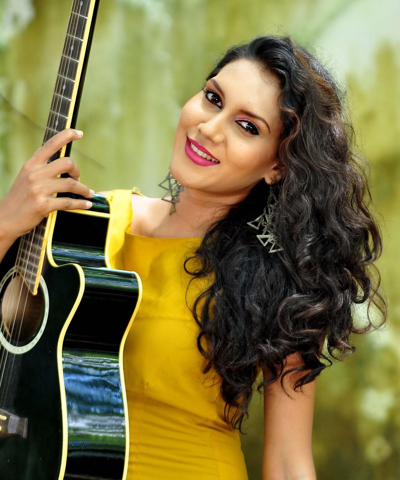 Hot Images Lanka Dannji Tharuka Sri Lankan Sexy And Beautiful Actress 4822