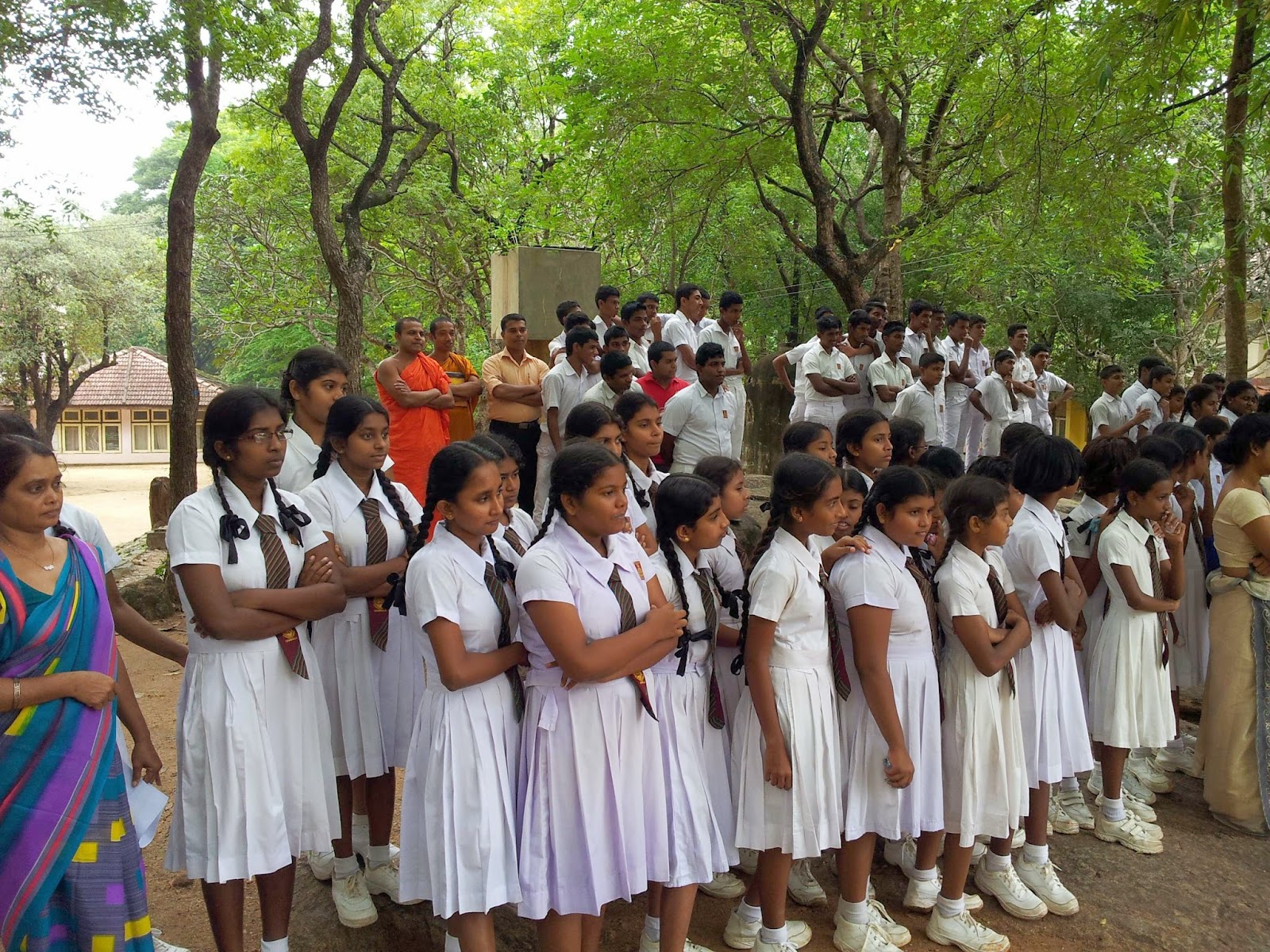 වැලි පිල්ලේන් ගල් ලෑල්ලට .. ගල් ලෑල්ලෙන් ????? "Technology Section of ...
