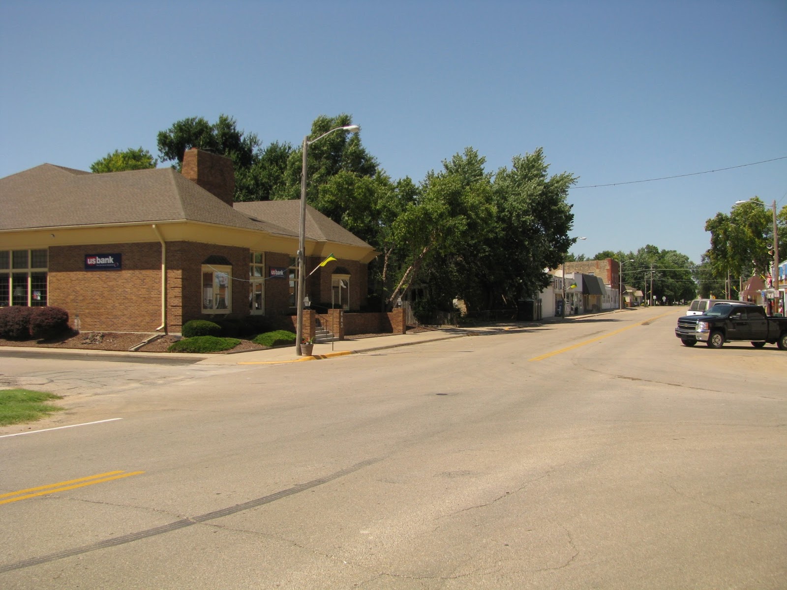 Photos of Rossville and Rossville Alumni: Rossville Streets and Buildings