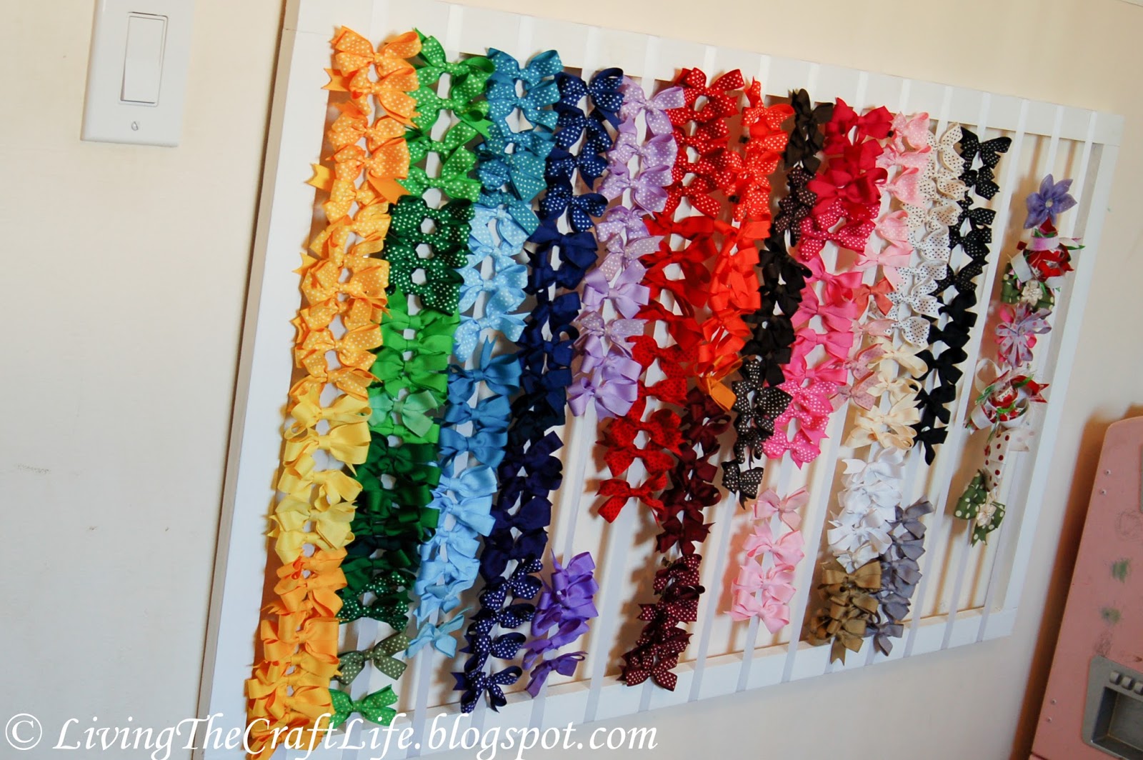 Living The Craft Life DIY Hair Bow Holder living-the-craft-life-diy-hair-bow-holder