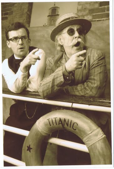 Arfon.net The Art of Arfon Jones: In the Asylum with Wilf’ Lunn