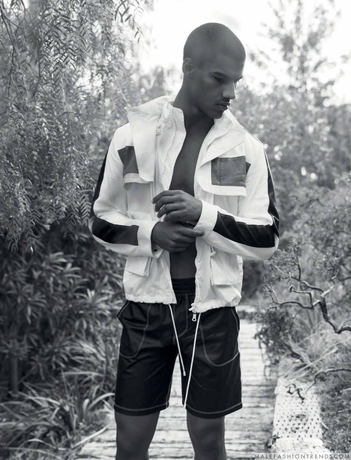 Vitor Melo para Attitude Magazine por Elias Tahan