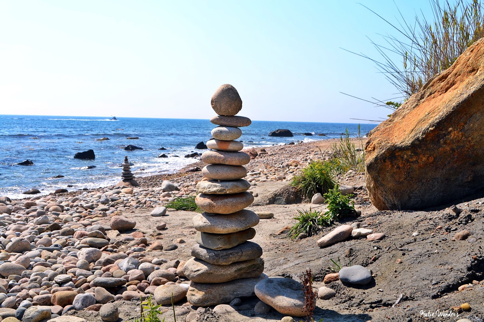 Katie Wanders : Beaches of Block Island, Rhode Island