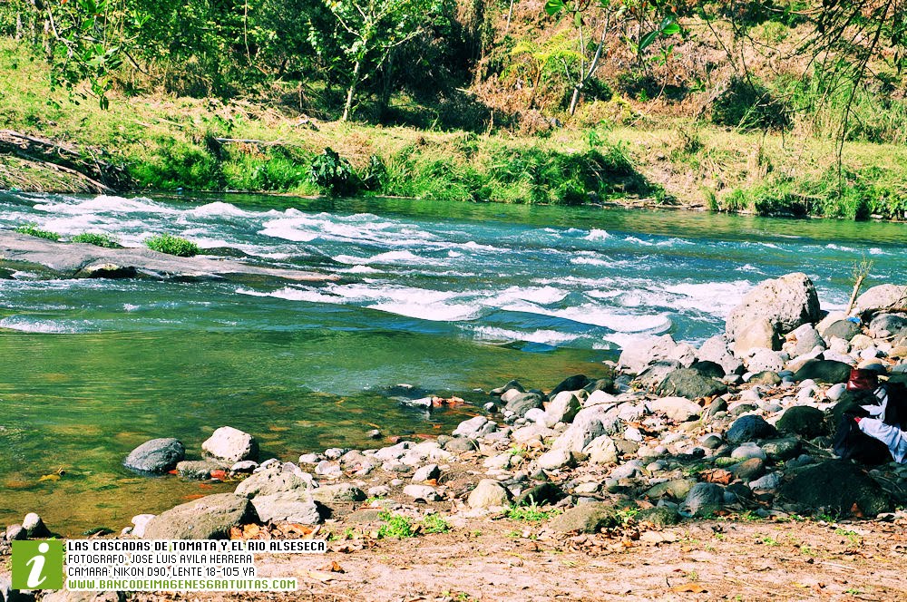 Free Image Bank: Fotografías de Ríos I (14 imágenes en Alta Resolución)