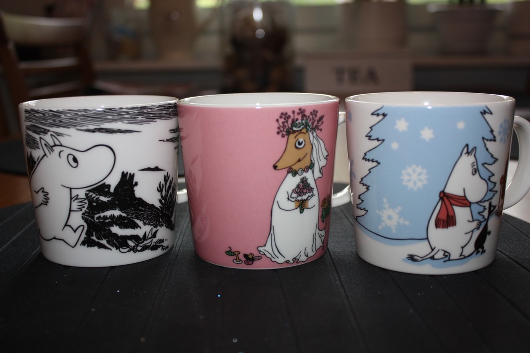 .tayl0r.: Tämän huushollin muumiastiat lisääntyy kummallisesti...