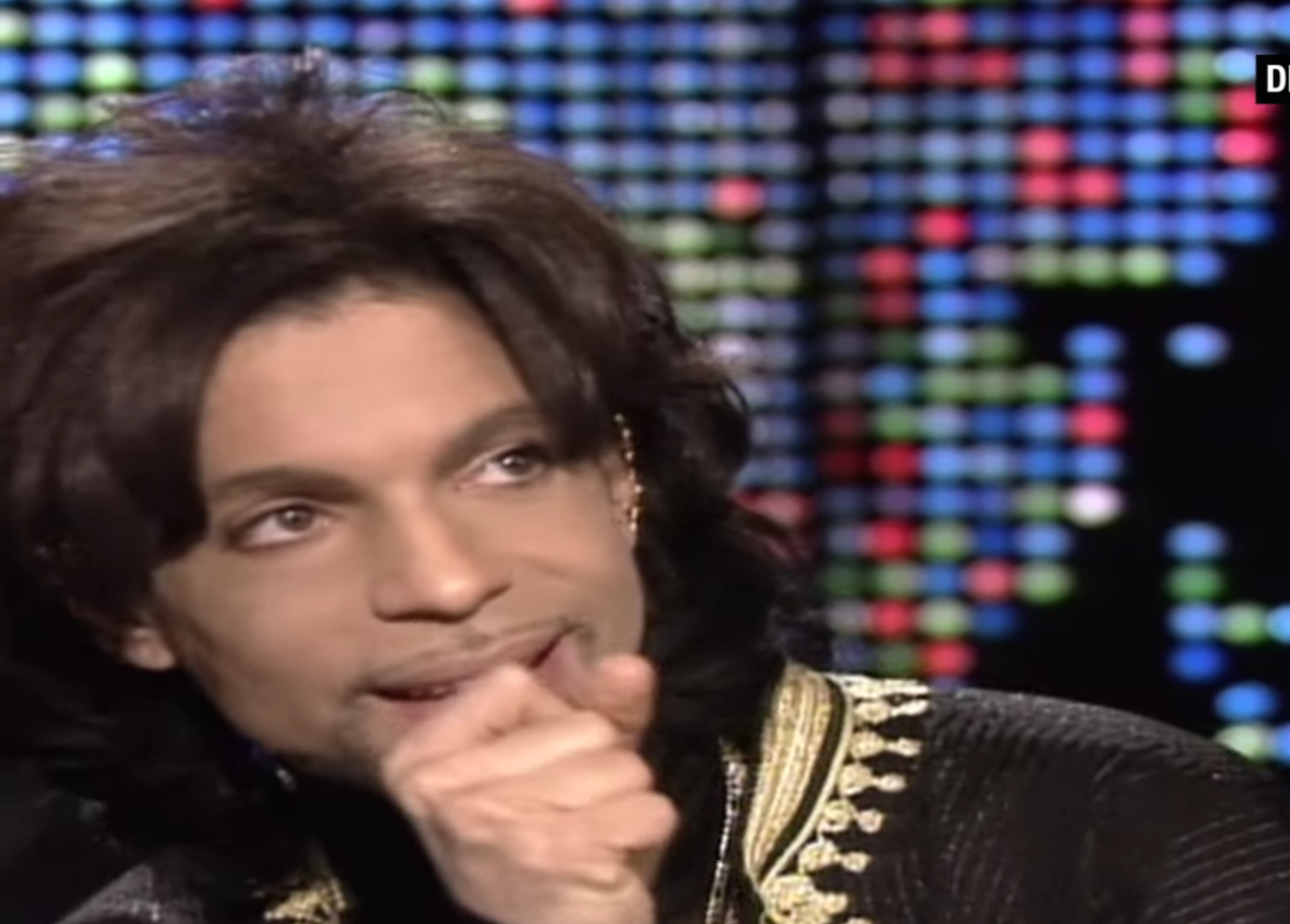 Body Language & Emotional Intelligence: Nonverbal Communication ...