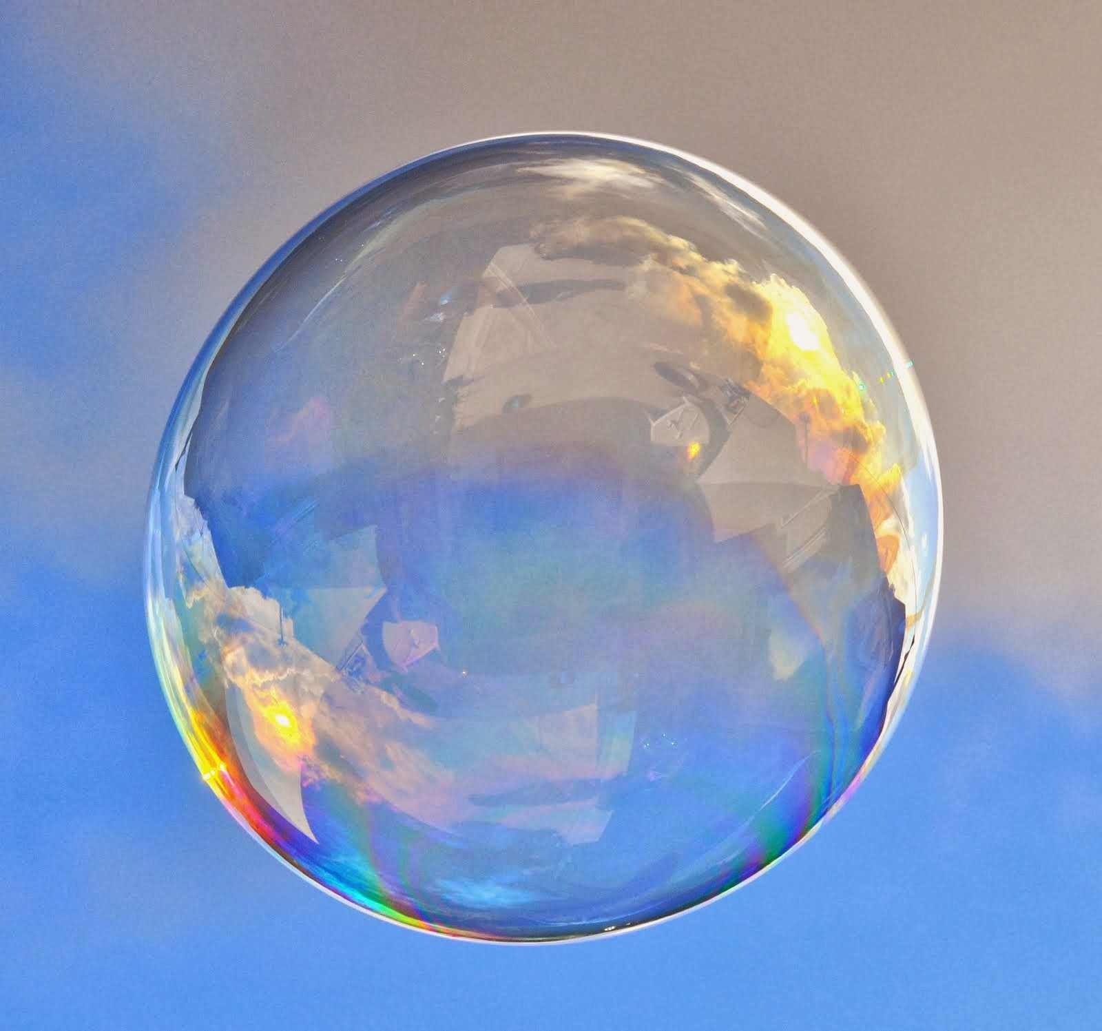 The Digital Bubble: About the Bubble