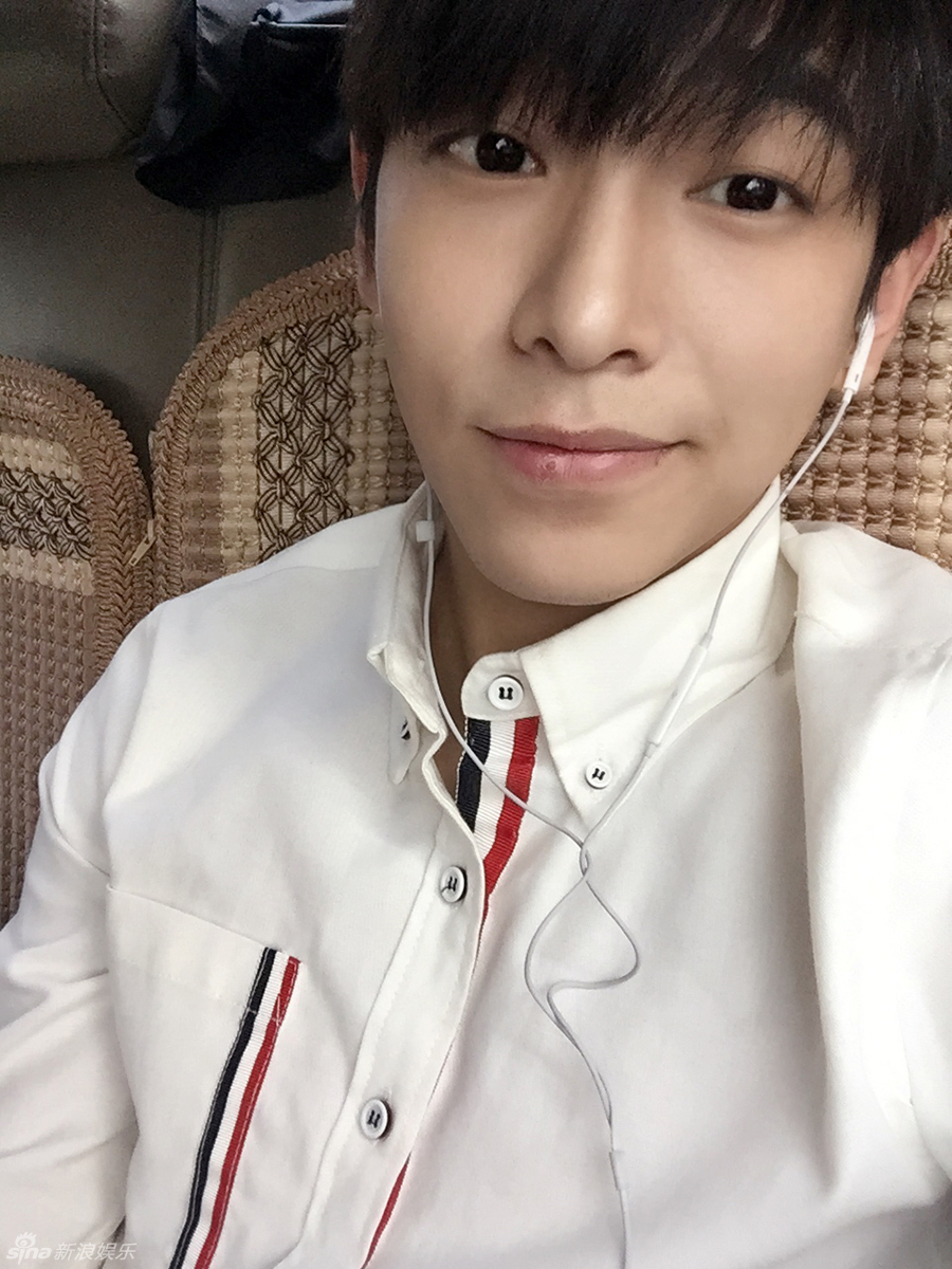 彭昱畅 (Peng Yu Chang) as 孟章 (Meng Zhang)