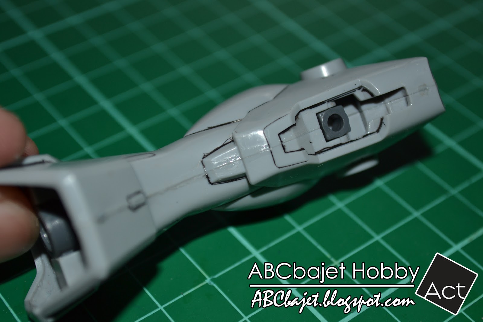 ABCbajet Hobby: How I remove seam lines on model kits