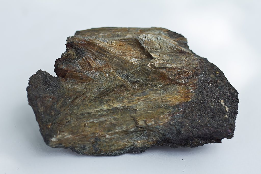 Mineral Bliss: Cummingtonite, Amphibole-Anthophyllite, or Bronzite?