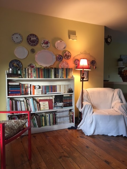 Creekside Cottage: Home Keeping: Living Room Rearrangement