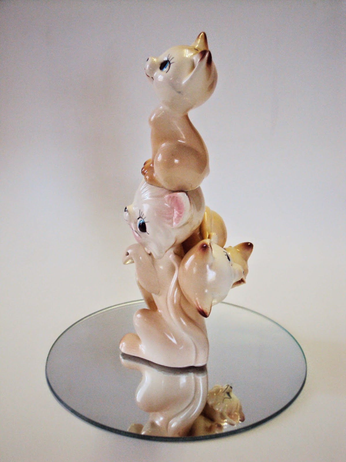 Ann-Marie Tully: Ornamental animal stackings ...