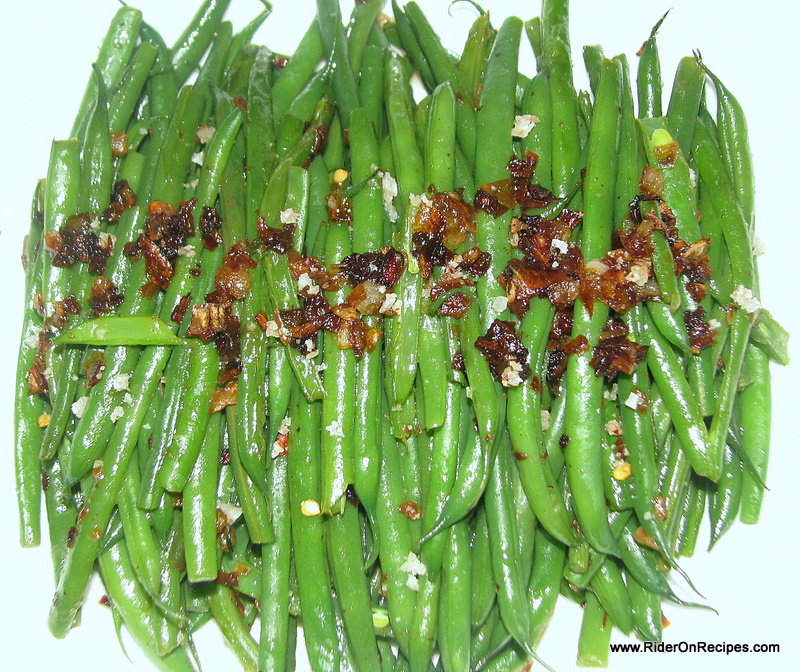 The Four Points Foodie: Crisp Sauteed Haricot Verts