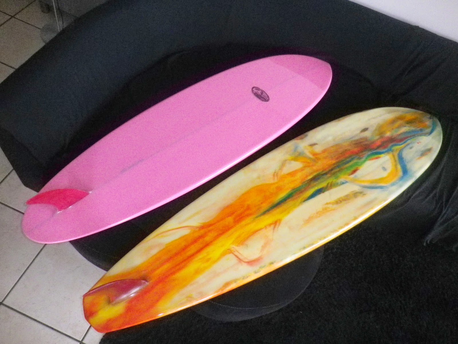 vintage surfboard collection France: Single TRIS surfboard