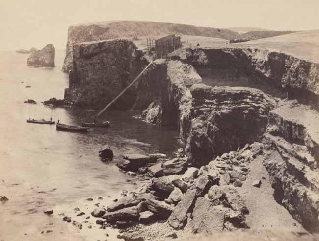 Perú, país guanero; Perú, país minero.- Las Islas de Chincha en 1865 ...