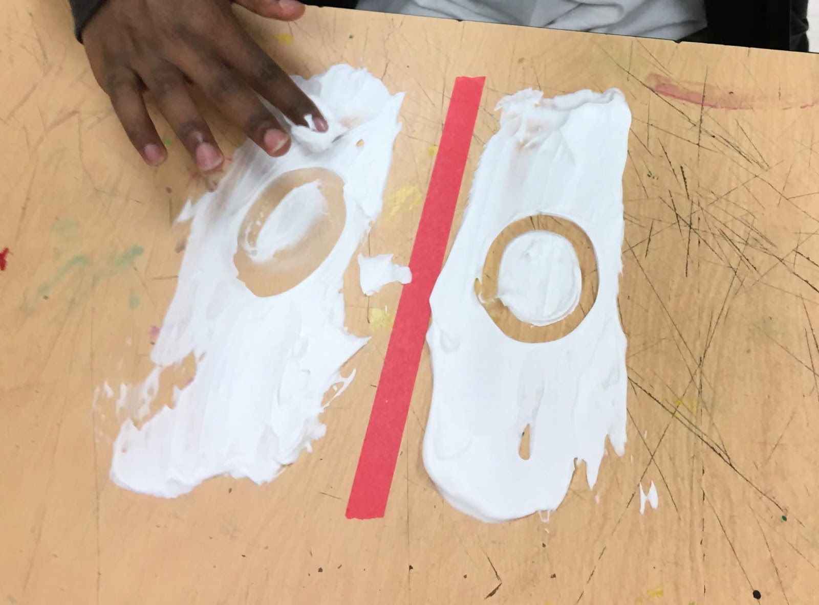 Kristen Applebee: Symmetrical Balance Art Lesson for Kids